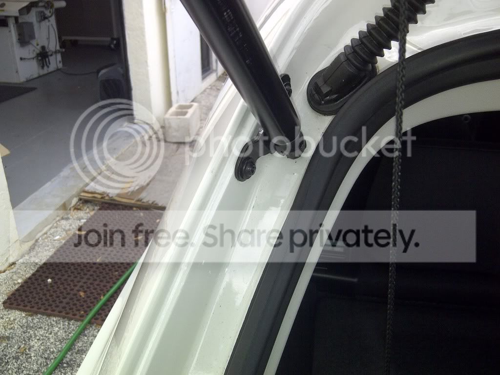 Auto Open rear Hatch....$1.91 | TDIClub Forums
