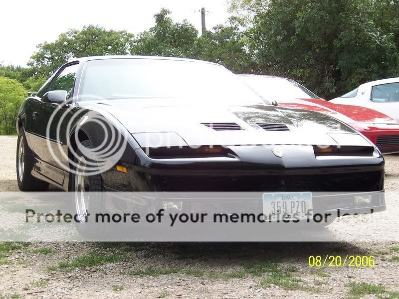 Uneven pop-up headlight in '91 Bird | Firebird Nation