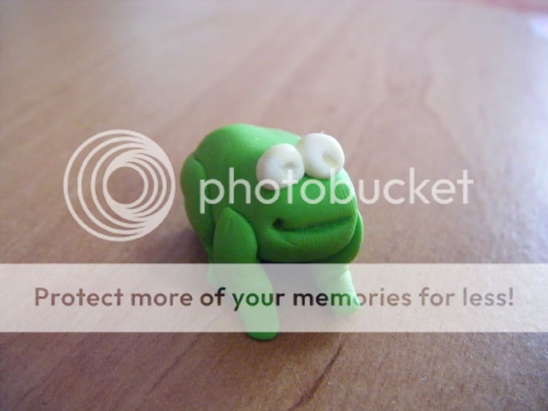 FIMO Animals | Small and Insignificant, Reaching Out to the World