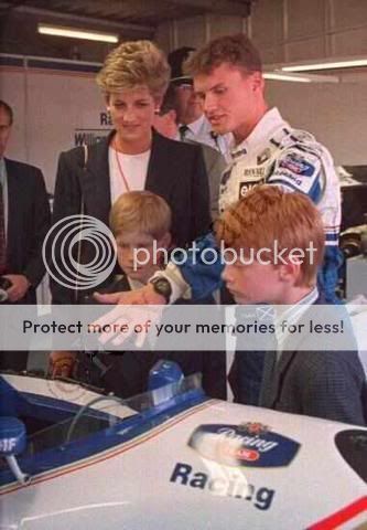 Harry looks like the Spencers!