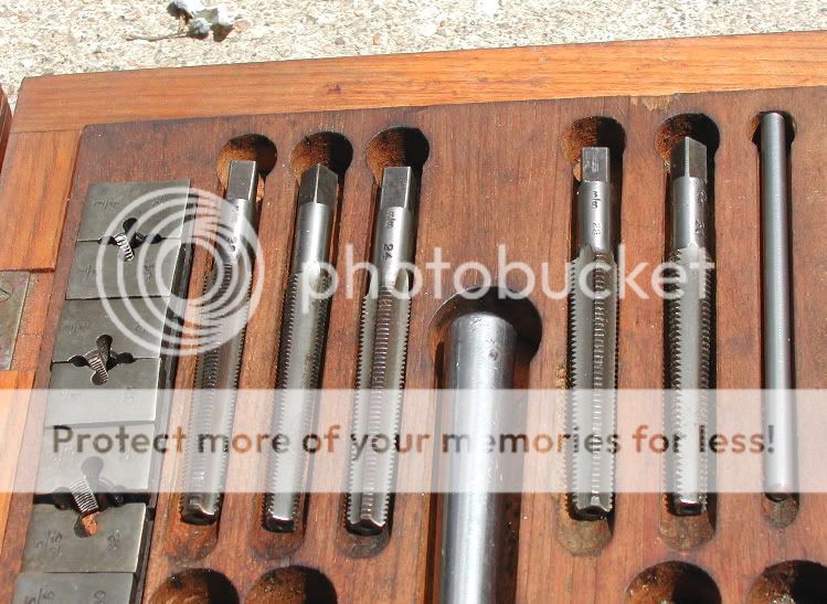 Strange tapered Tap & Die set?