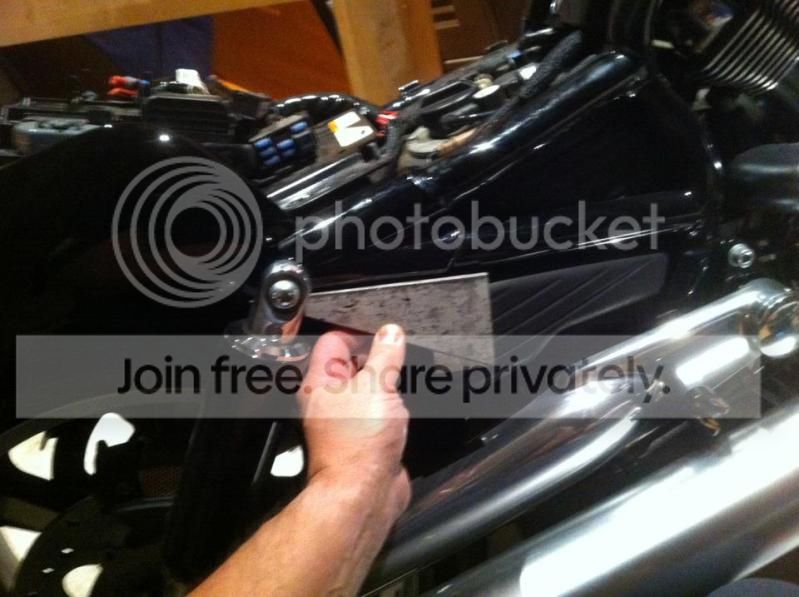 Passenger foot pegs | Harley Davidson V-Rod Forum