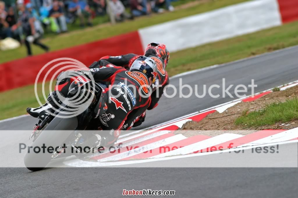HM Plant Hondas dominate Snetterton | Honda CBR 1000RR Forums