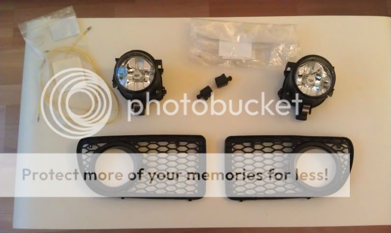 Who's fitted front FOG lights to mk4 R32? | VW Golf R32 Forum