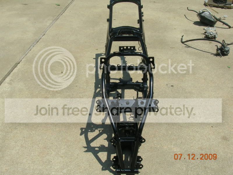 clean yfz 450 frame and subframe with title black