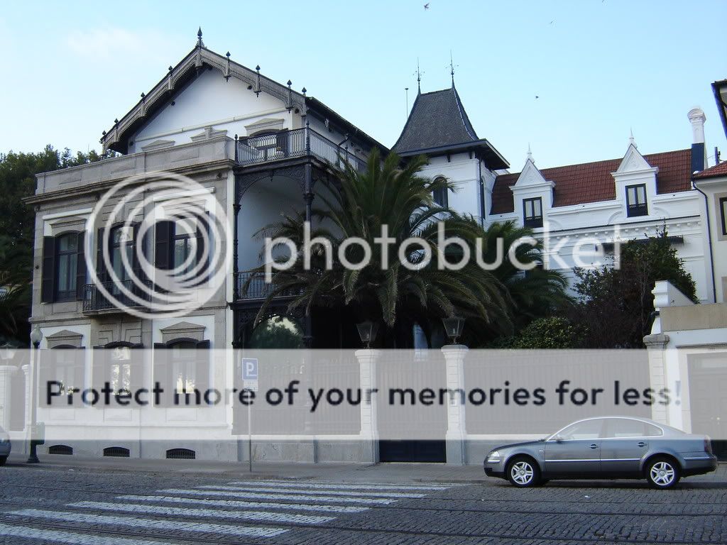 Porto - Os Edifícios mais Bonitos e os mais Feios | SkyscraperCity Forum