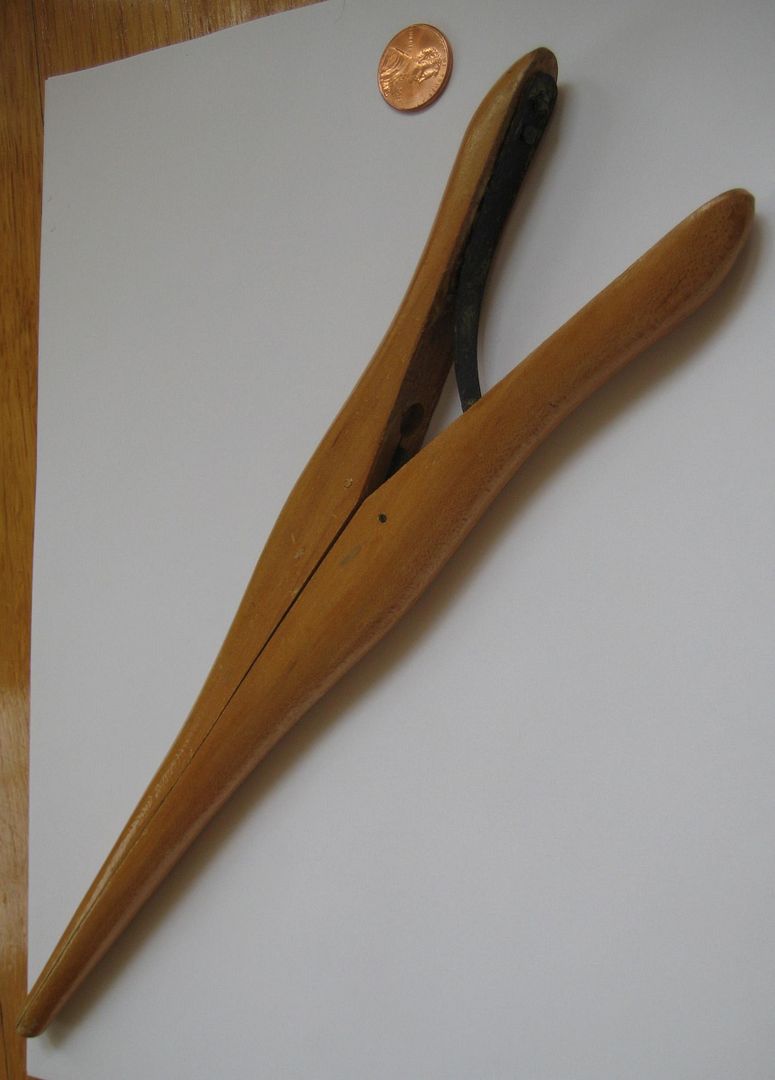 vintage Wooden GLOVE STRETCHER wood clip pincher pliers tool antique ...