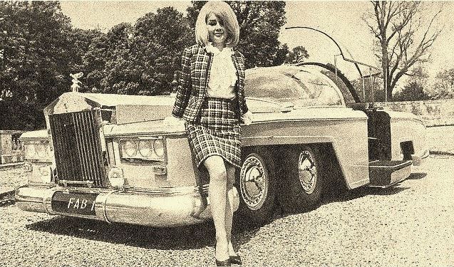 Lady Penelope's Rolls Royce, a real one - AutoShite - Autoshite