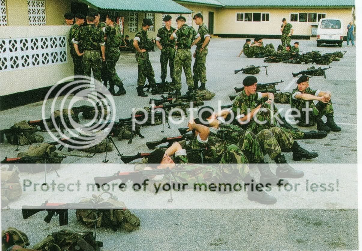 Dutch Fal ammopouches | The FAL Files