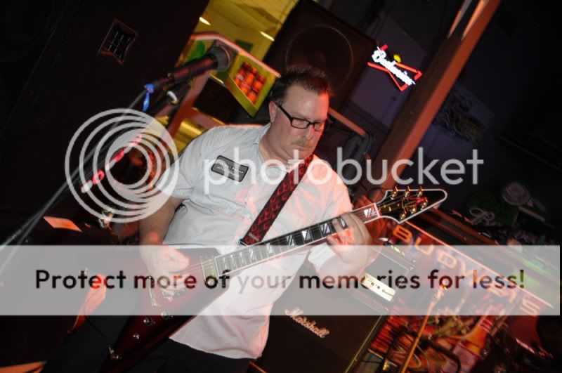 Lets see them bad ass Flying V guitars!! - Electric Guitars - Harmony ...