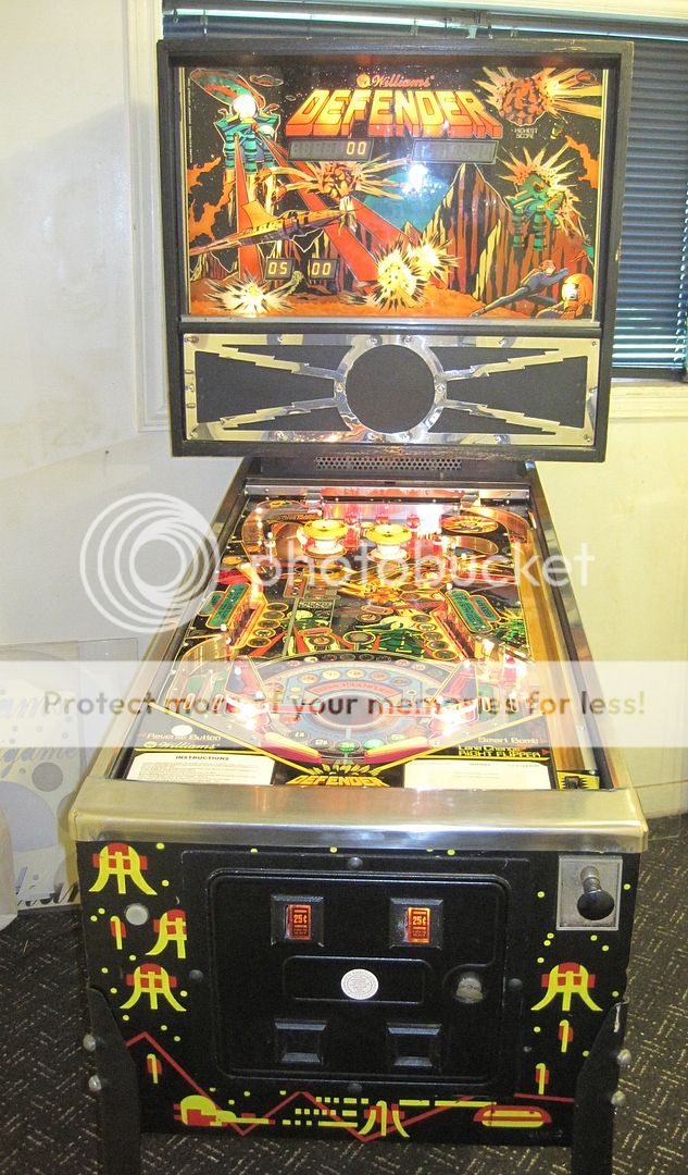 SOLD Williams Defender Pinball Machine! SOLD • MAACA.org