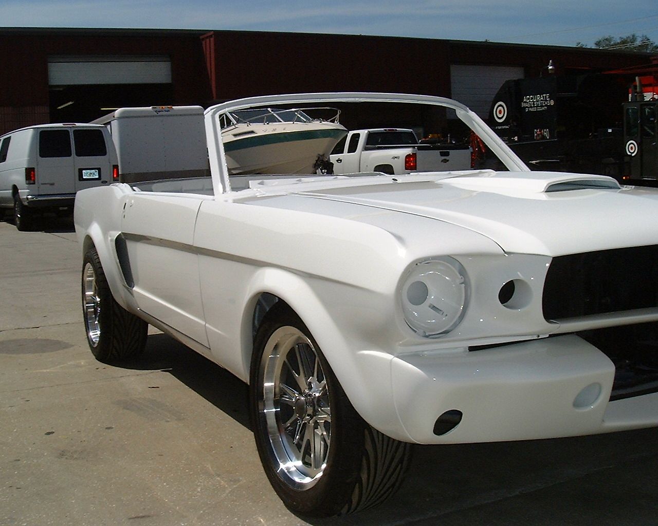 SPI Single stage White? Pictures? | Southern Polyurethanes Forum