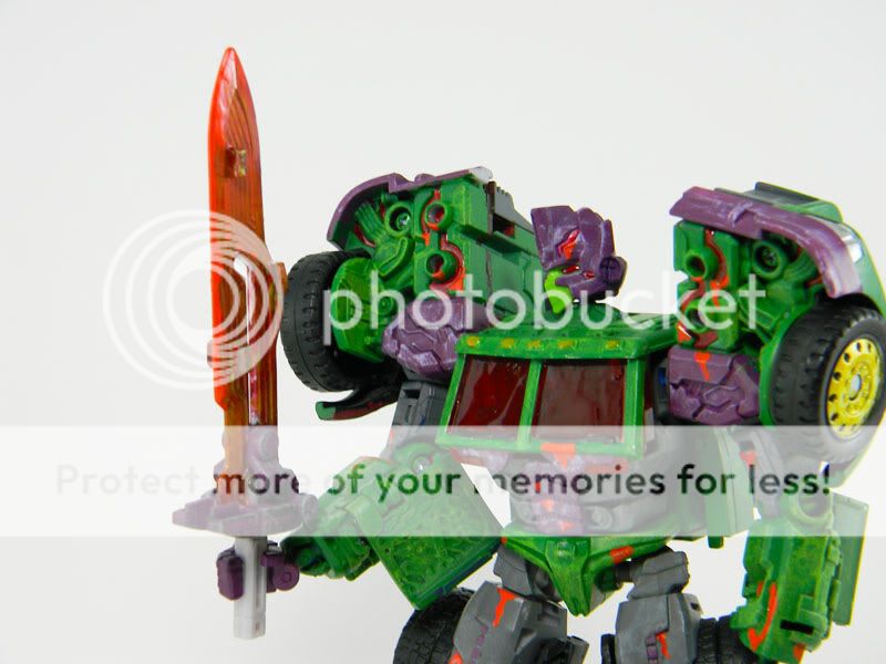 Minor/Repaint: - Generations TOXITRON | TFW2005 - The 2005 Boards