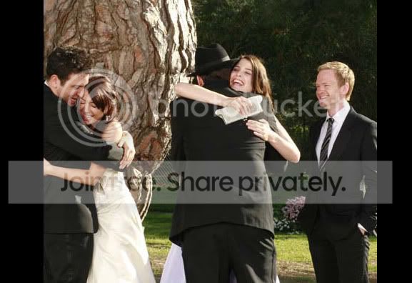 How I Met Your Mother - HIMYM Pictures #1: Because a cast this ...