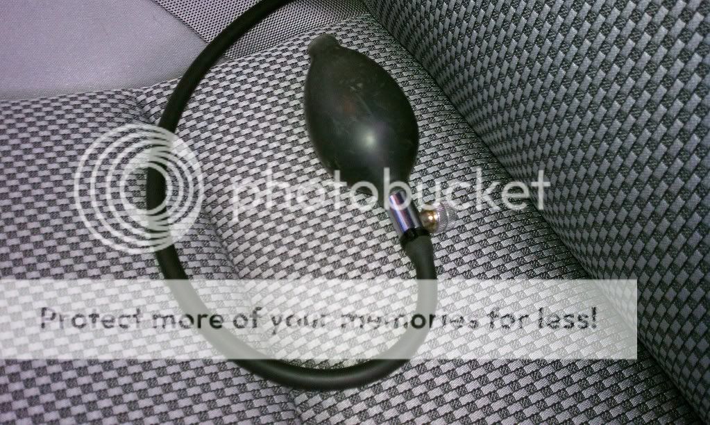 DIY: Driver's Seat Lumbar Support Bladder Installation | Honda CR-Z ...