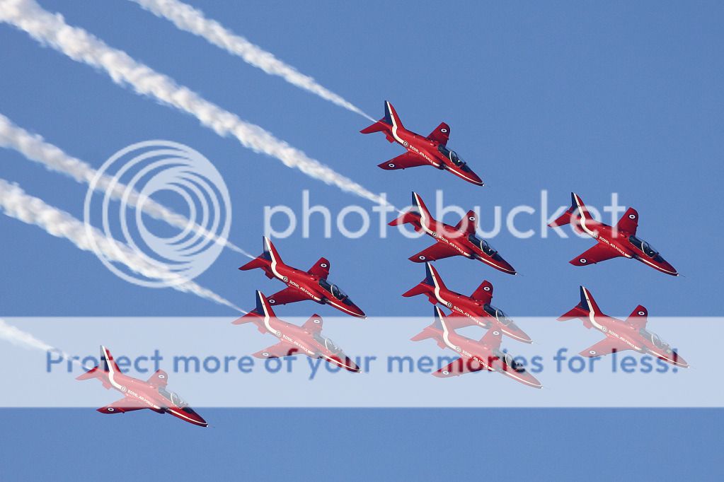 Red Arrows 9-ship @ Coningsby - UK Airshow Review Forums