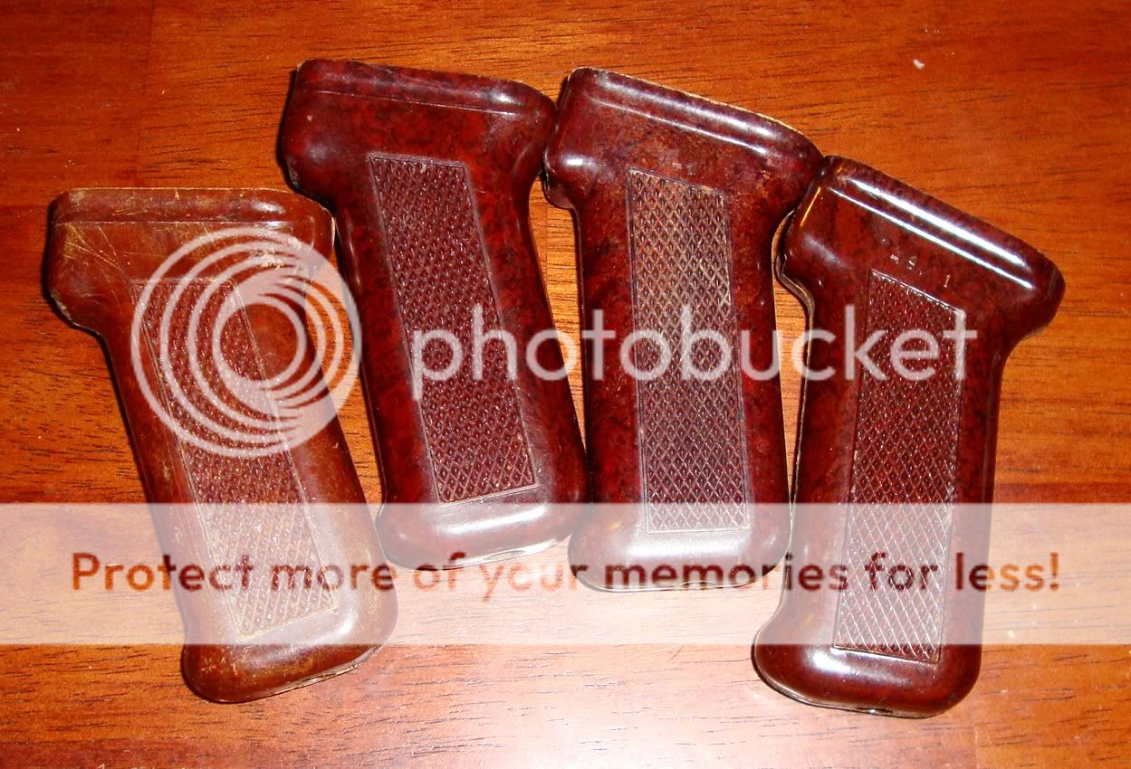 Experts! comparison of Russian AKM Hanguards/Bakelite grip vs Polish ...