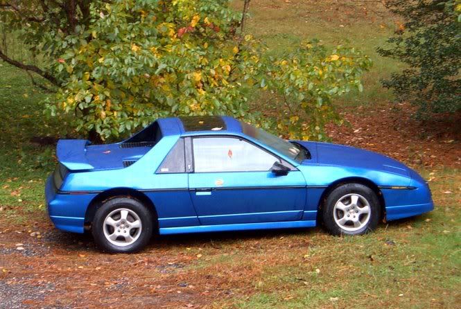 notchy vs fastback convince me - Pennock's Fiero Forum
