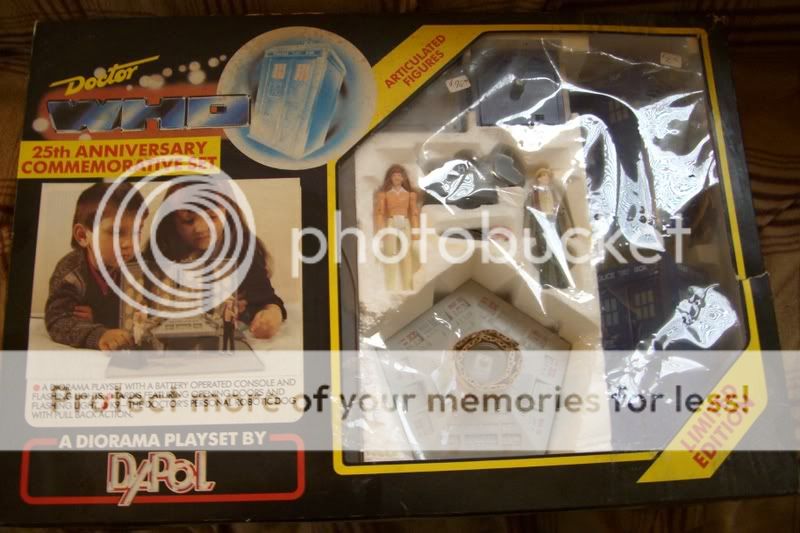 Dapol 25th Anniversary Tardis Console Room Playset.: doctorwho ...