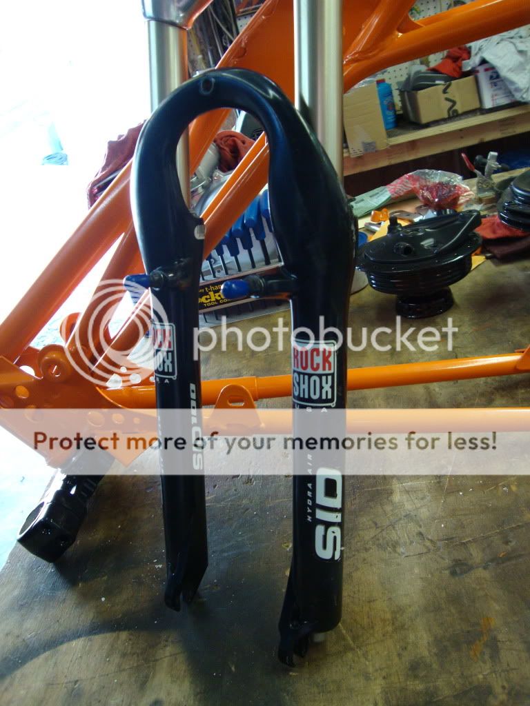 Help identify old Sid fork | Mountain Bike Reviews Forum