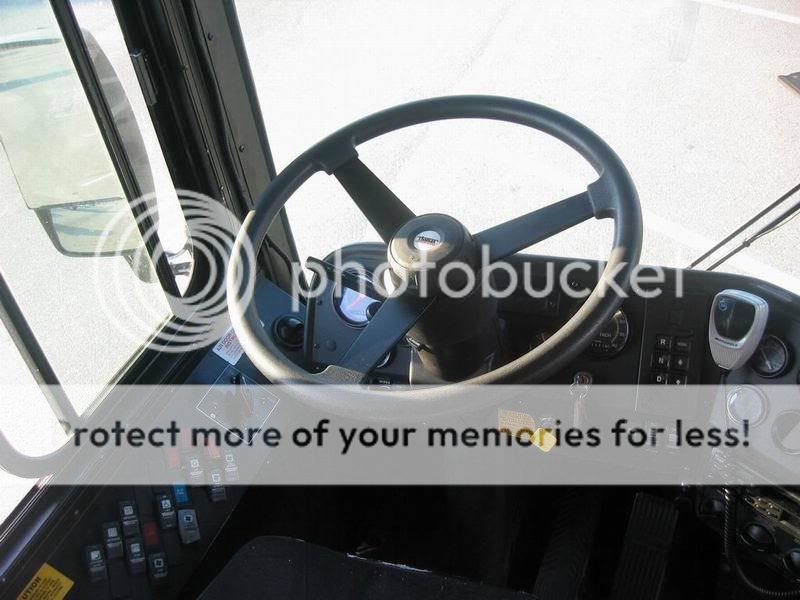 [YVR]YVR Airport's Thomas Transliner TL960 - British Columbia ...