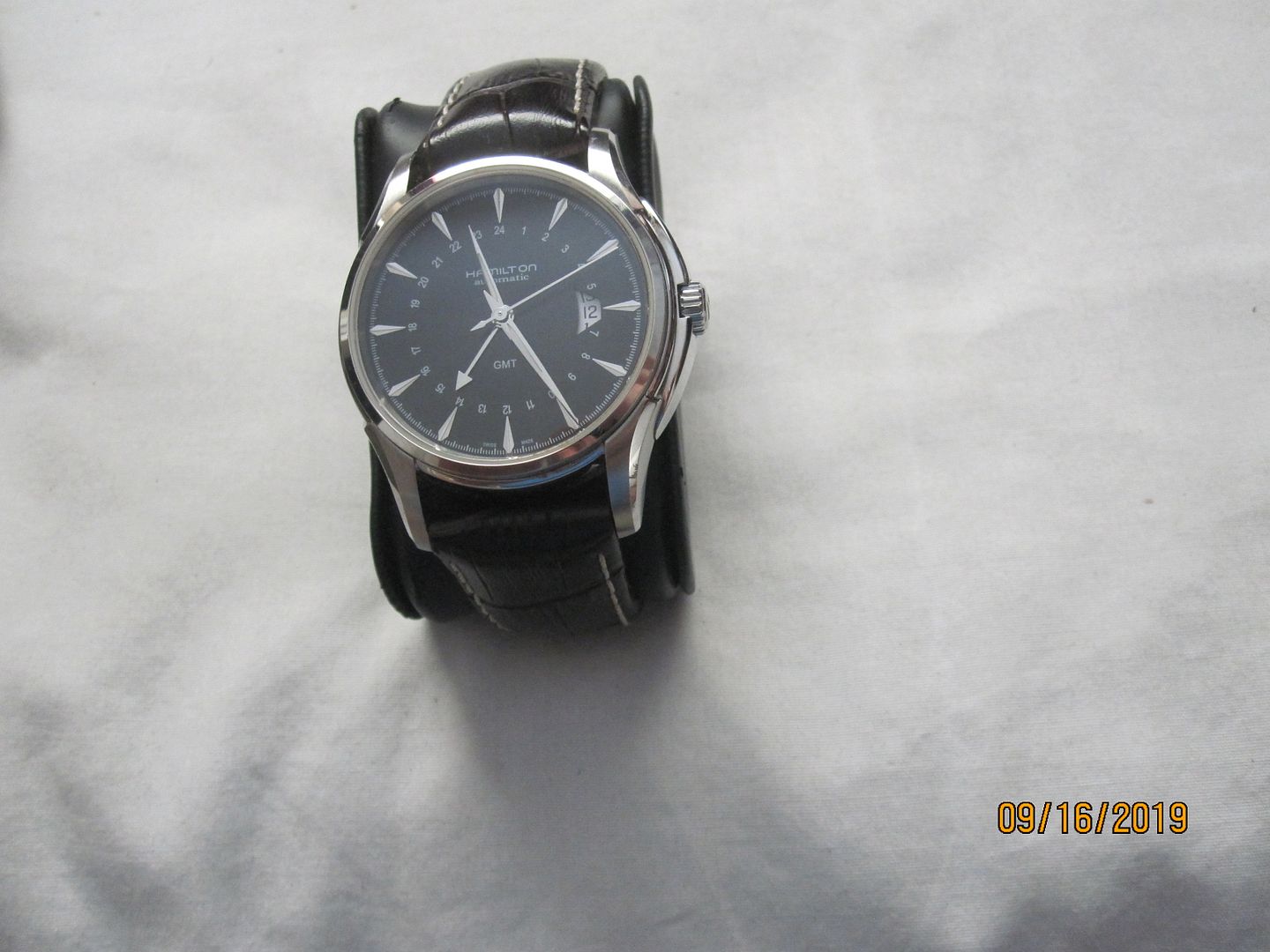 FS- HAMILTON JAZZMASTER TRAVELER GMT AUTOMATIC | WatchUSeek Watch Forums