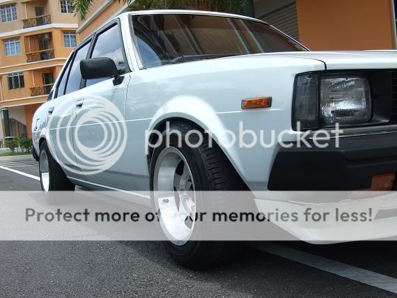 White KE70 | Zerotohundred