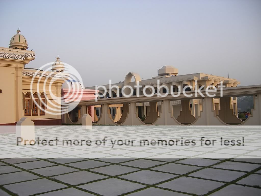 Historic and Colorful Mosques, Churches, Temples, Shrines and Tombs in ...