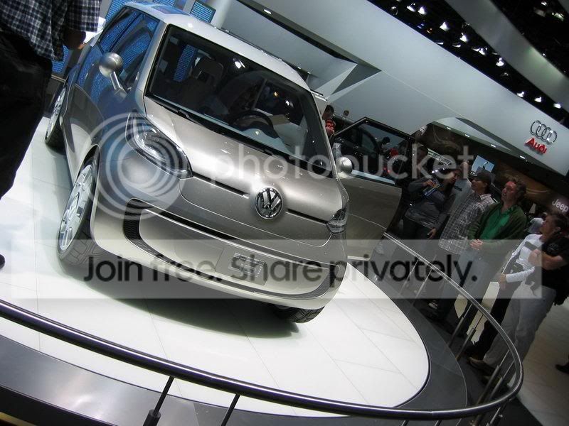 So, I took some pics at the LA Auto Show | GOLFMKV.com - VW GTI Forum ...