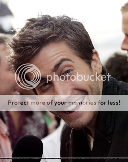 Jake Gyllenhaal - Jake Smile/Laugh Appreciation #7: Because Jake's ...