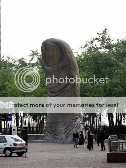 Weird Statues | Religious Forums