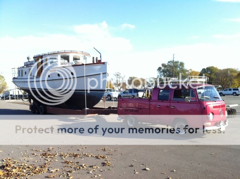 TheSamba.com :: Bay Window Bus - View topic - Bays and trailers