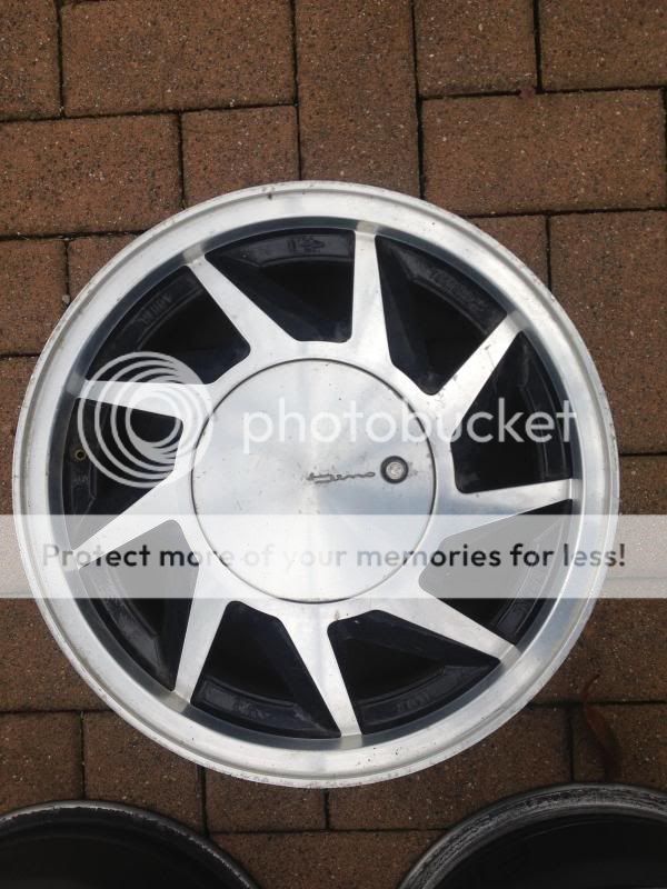 OLD SCHOOL 15x7 Dino Windy Directional Wheels $400 ( 5 Wheels ) | VW ...