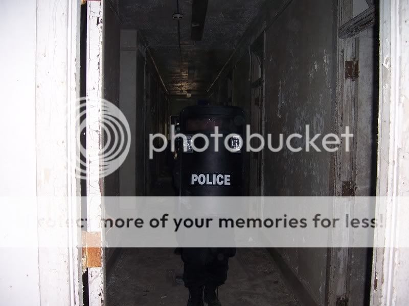 SWAT airsoft shield - The Game - ArniesAirsoft Forums