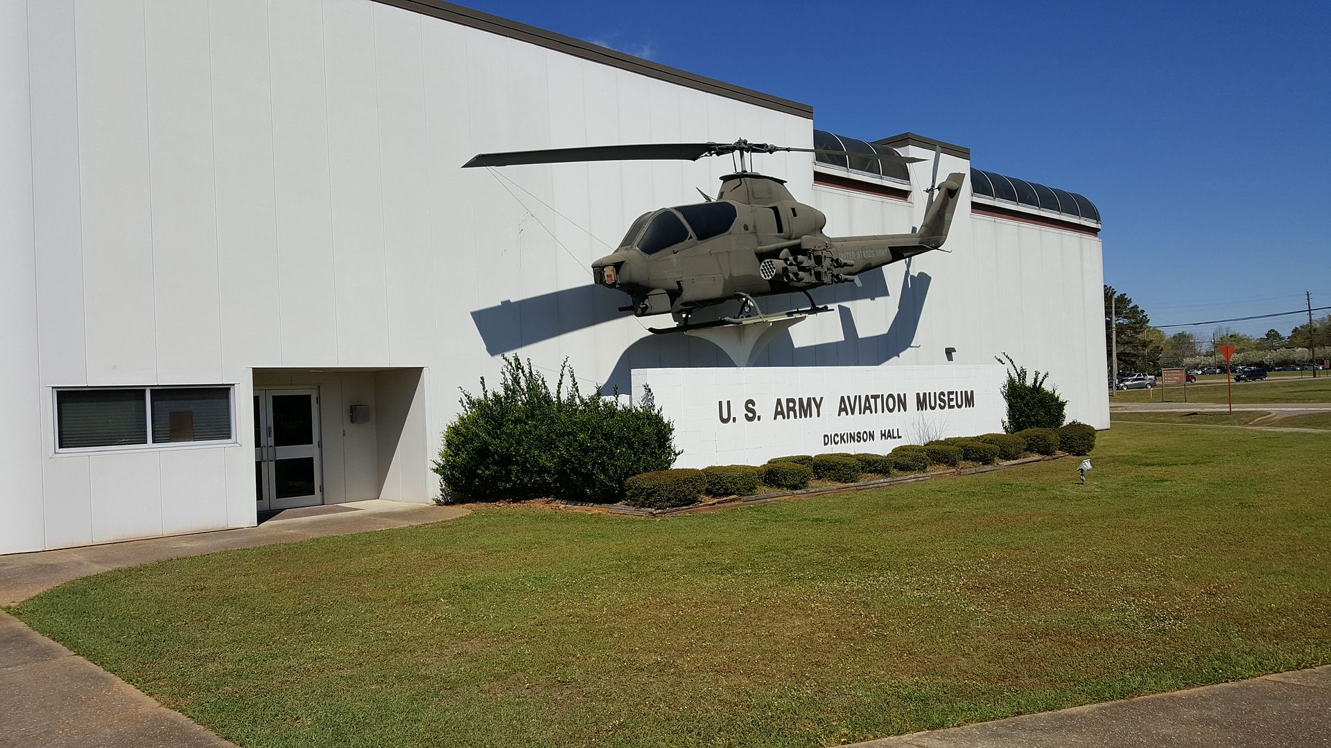 Fort Rucker Army Aviation Museum. - Lots of pics - BV-347 Chinook with ...