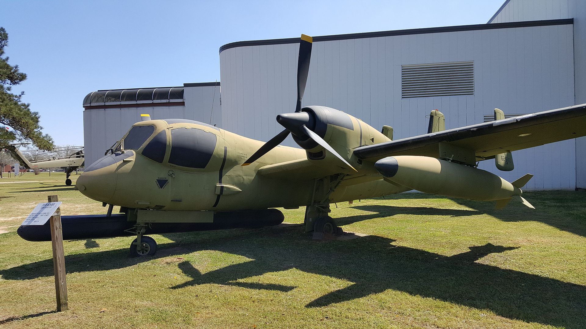 Fort Rucker Army Aviation Museum. - Lots of pics - BV-347 Chinook with ...