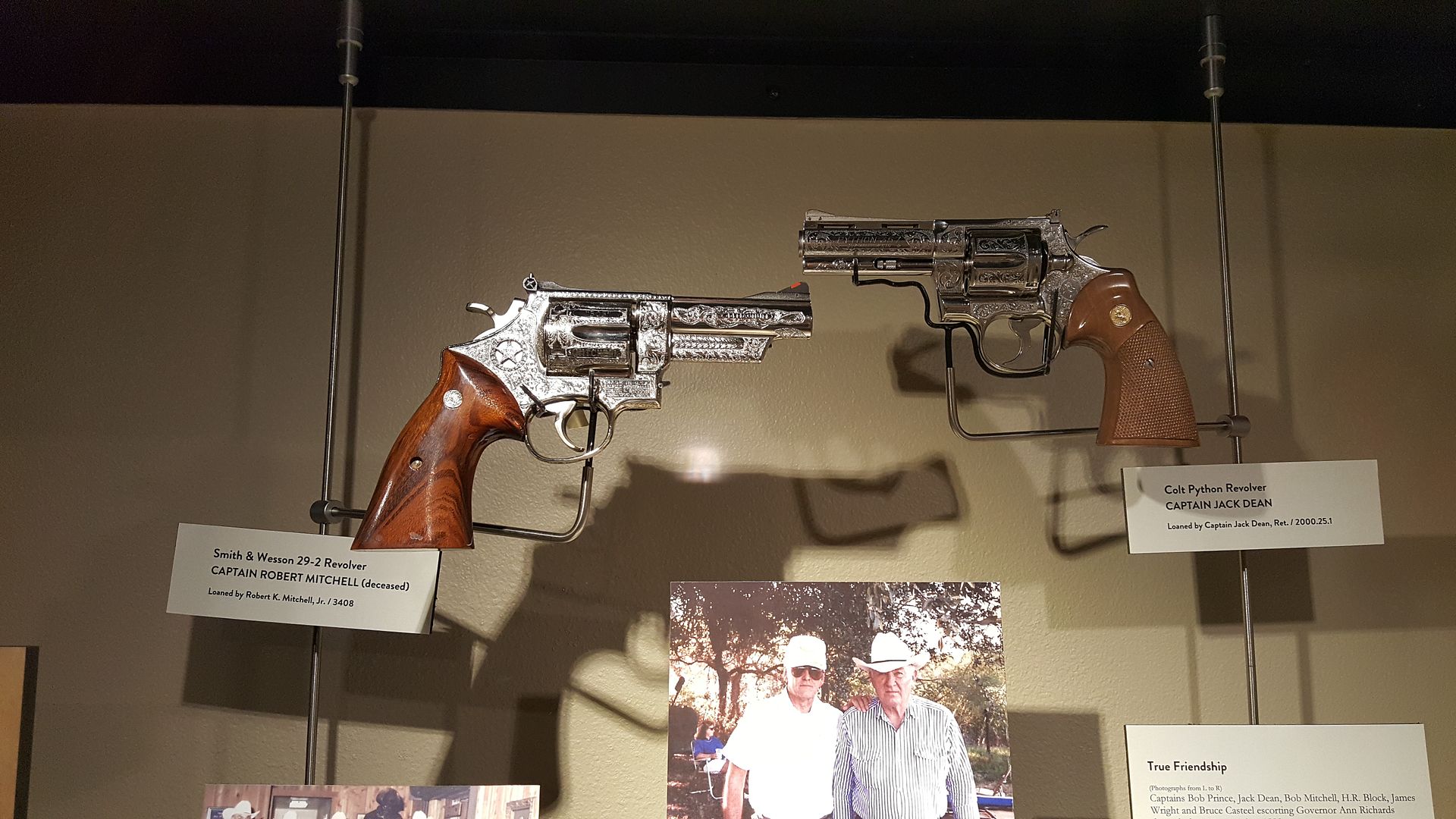 Texas Ranger Hall of Fame and Museum in Waco, TX - Lots of pics ...