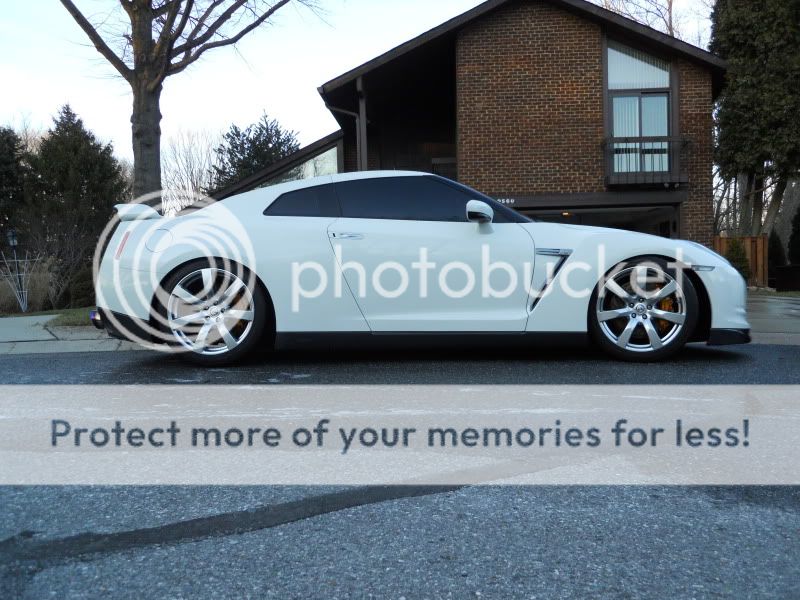post pics of your lowered GTR | Nissan GT-R Forum