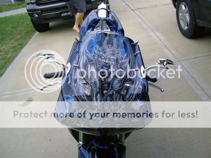 Project Pro-street Ducati nearly finished PICS inside