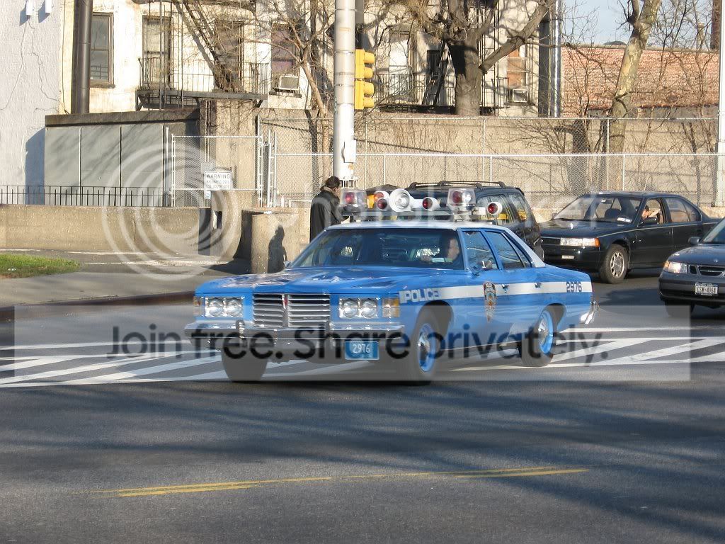 Vintage cars iare back with the NYPD...