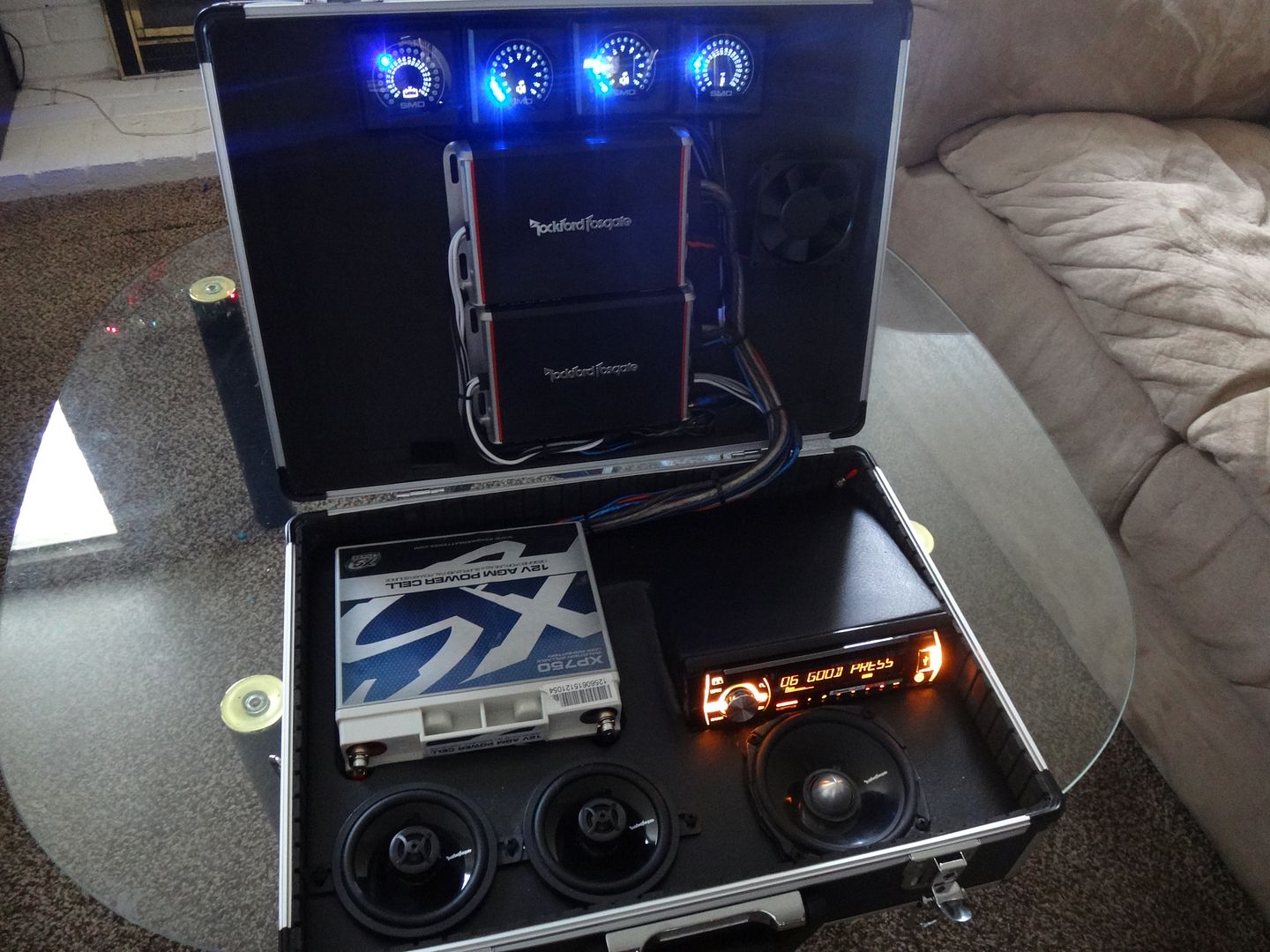 the SMD Briefcase -o- Bass .... Portable sound system for demonstrating ...