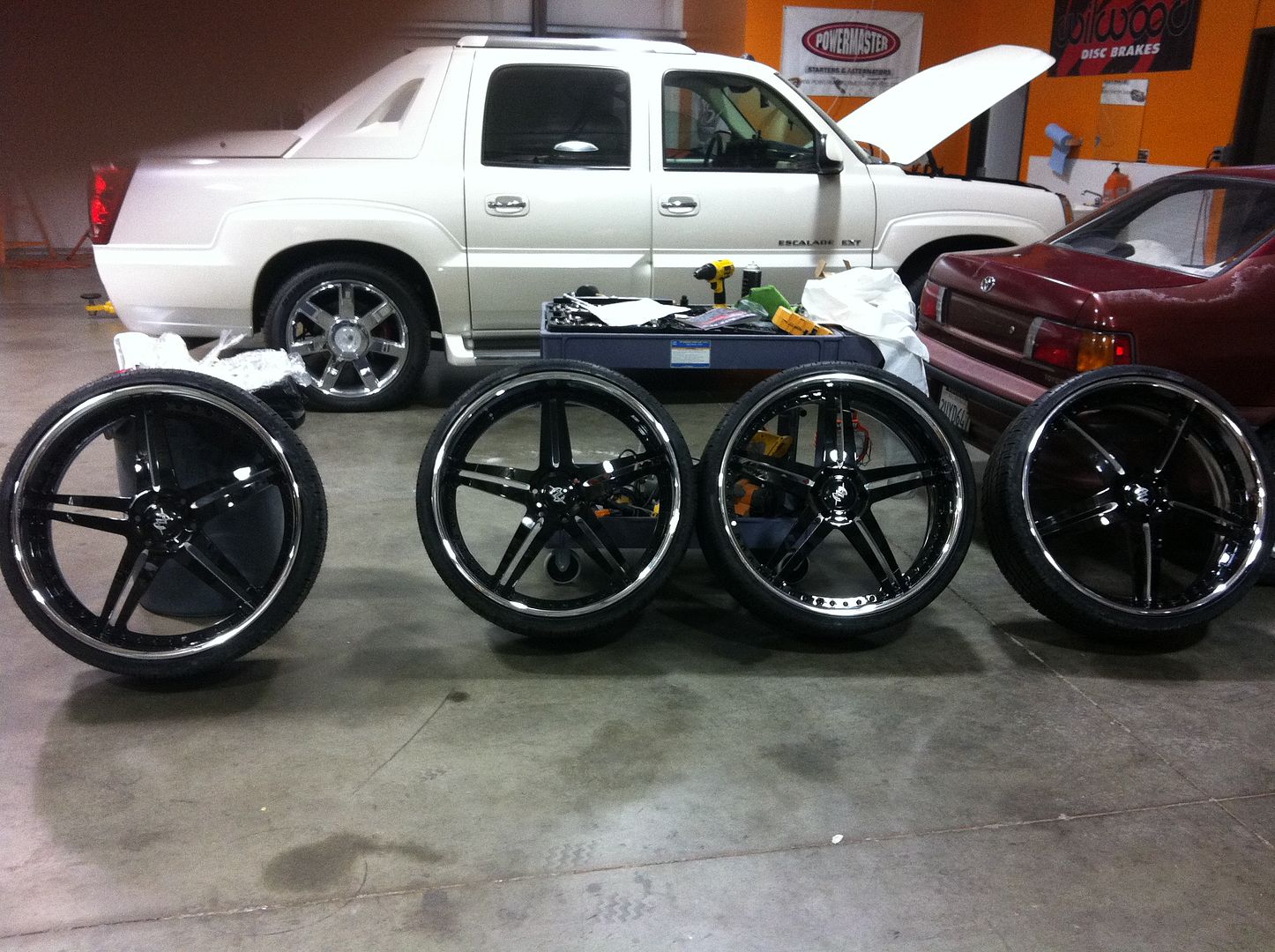 Custom Offset AZA Icon 26" Wheels - Wheels and Tires - The rubber hits ...