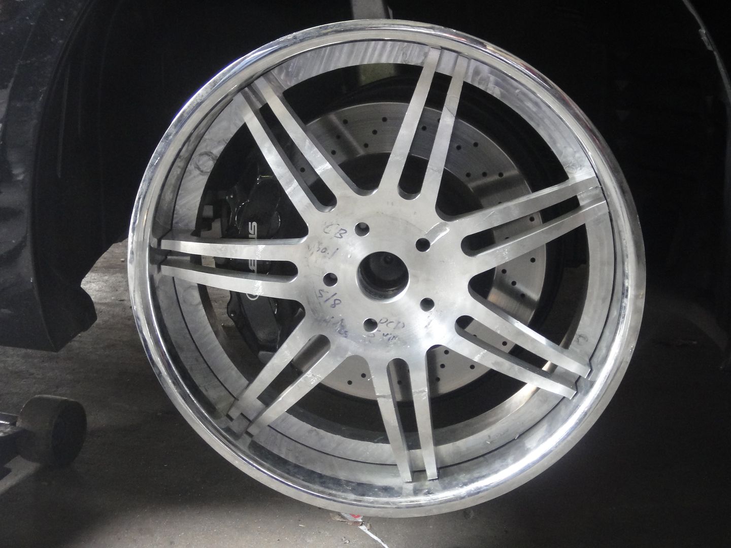 Lexus ISF Brake Calipers Painted (pics inside) - Just Meade....my ...