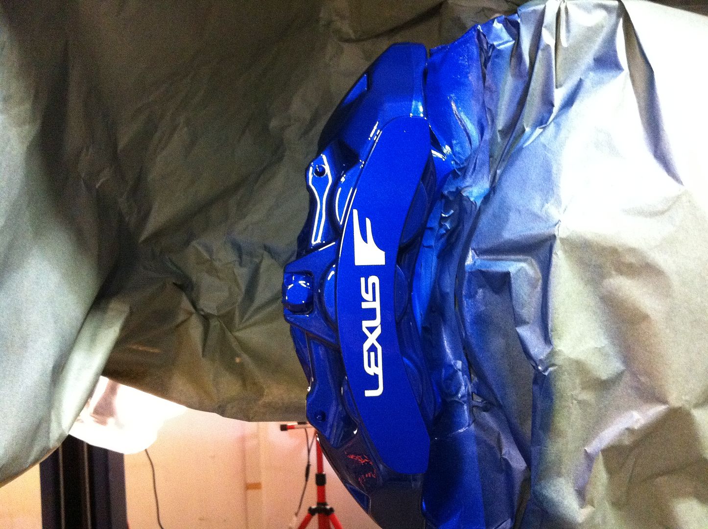 Lexus ISF Brake Calipers Painted (pics inside) - Just Meade....my ...