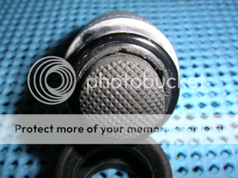 Surefire SW02 Switch Disassembly | Candle Power Flashlight Forum