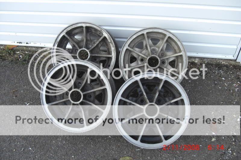 Genuine Dunlop D1 Wheels Just Refurbished | Rods 'n' Sods - UK Hot Rod ...