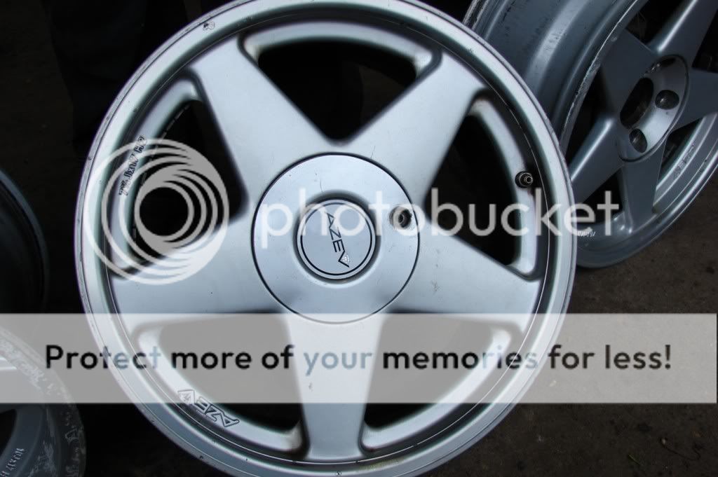 Staggered Azev A's, 17x10 rears