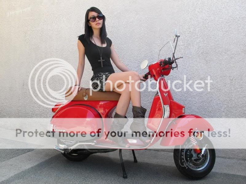 Modern Vespa : Girls of ModernVespa