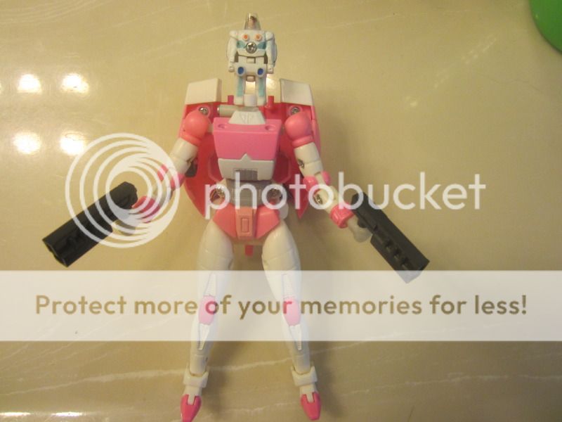 Heavy/Scratch: - HEY DON! Headmaster Arcee with Transformable Daniel ...
