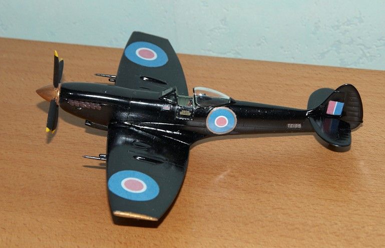 A Supermarine quartet in 1/48 - UK Airshow Review Forums